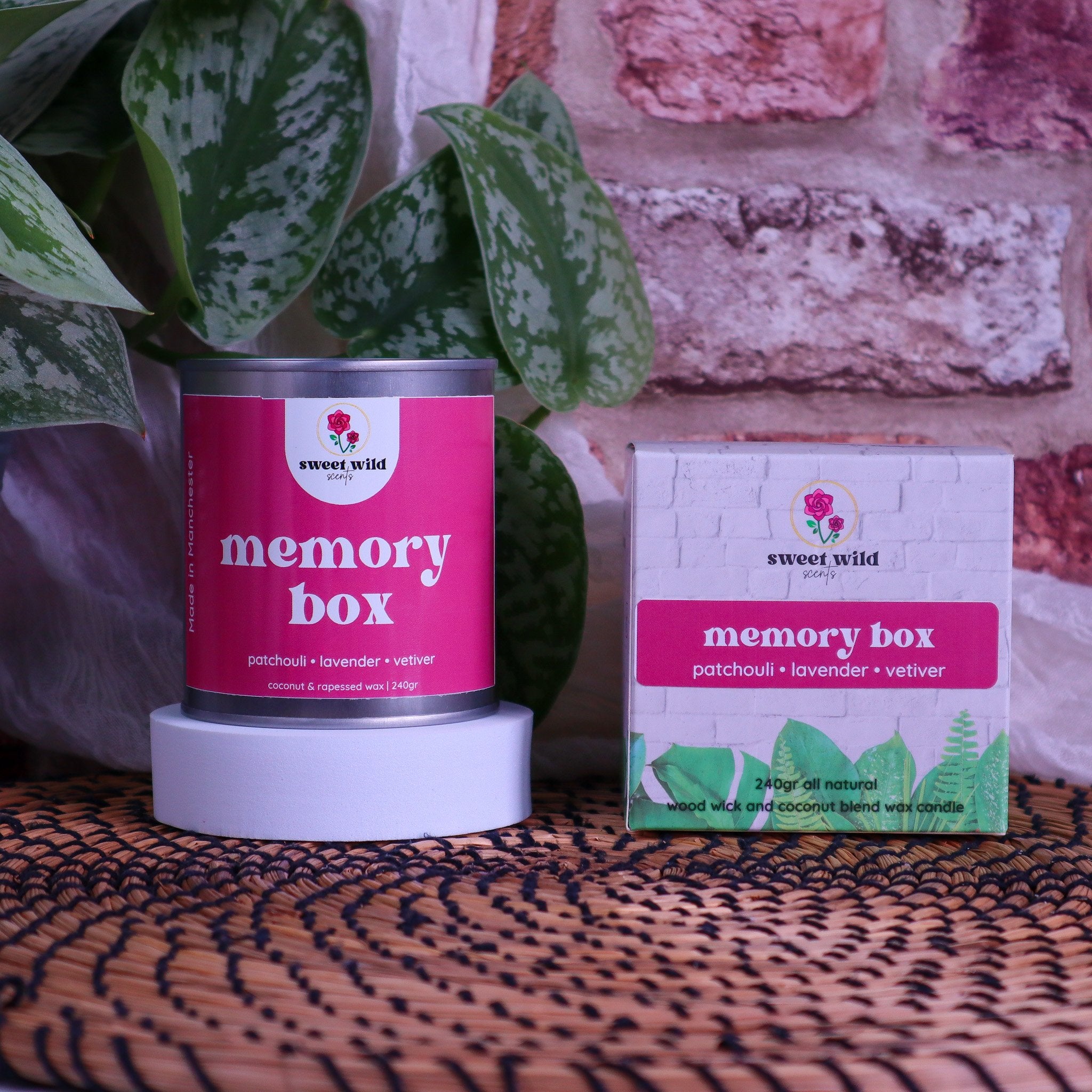 Memory Box Sandalwood Candle UK | Vegan Wood Wick – Sweet Wild Scents